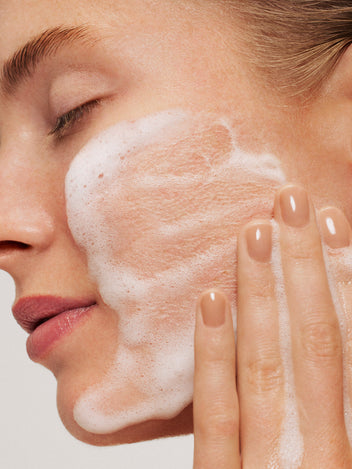 The Base Face Milk - Clean and Vegan Facial Essence | ILIA Beauty